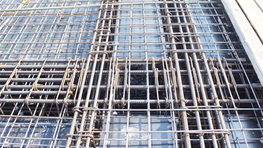 梁腹板高度Hw≥450,设置构造钢筋,Hw到底怎么算?