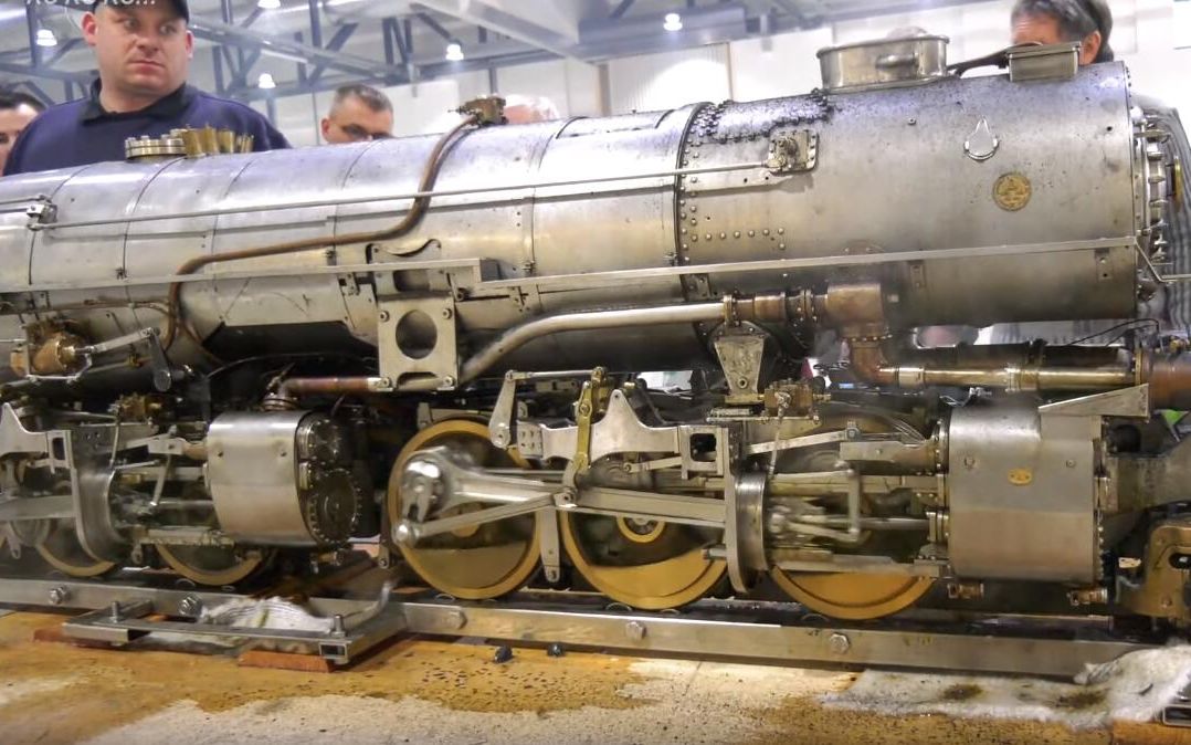 超级仿真的蒸汽火车模型