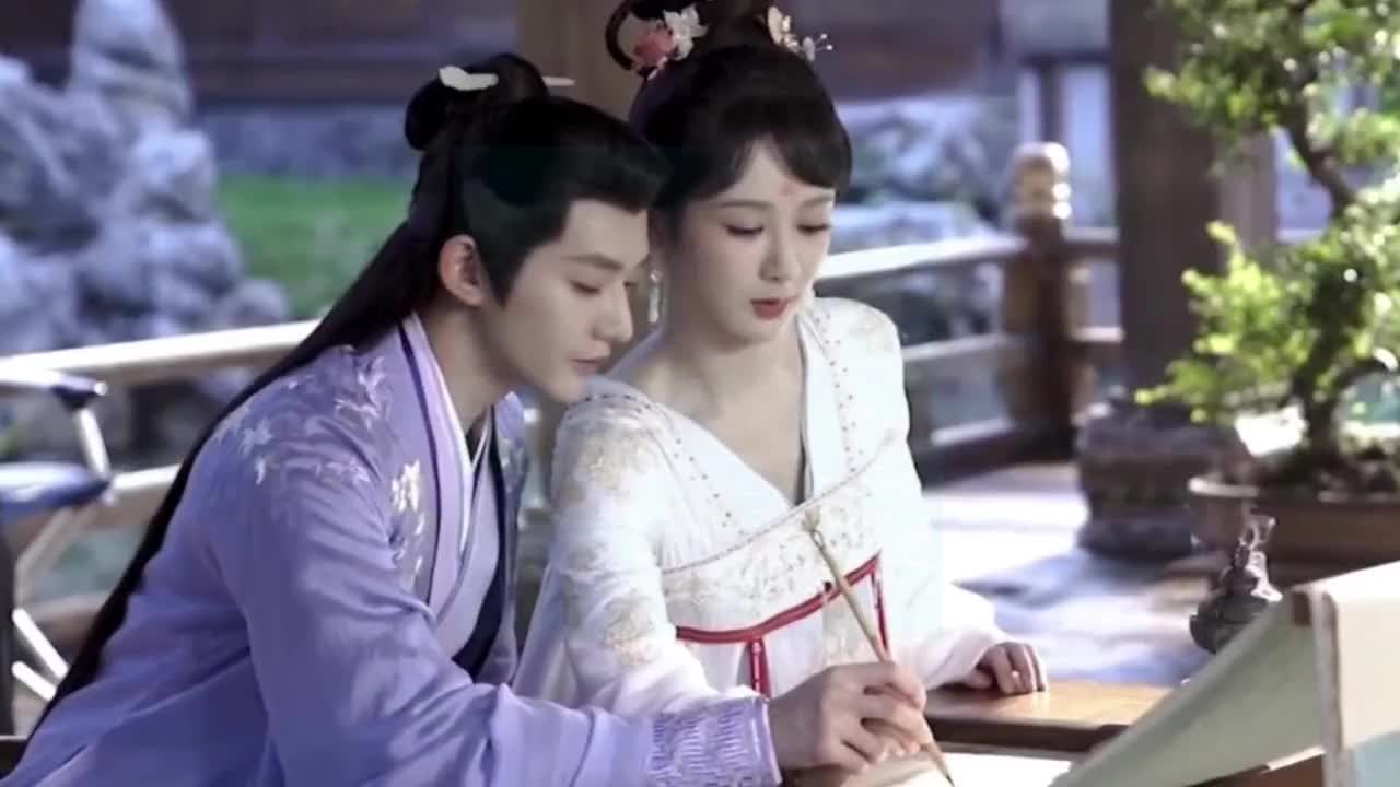 长相思:邓为装作不经意牵杨紫手!相视一笑这场面,连看10遍不够