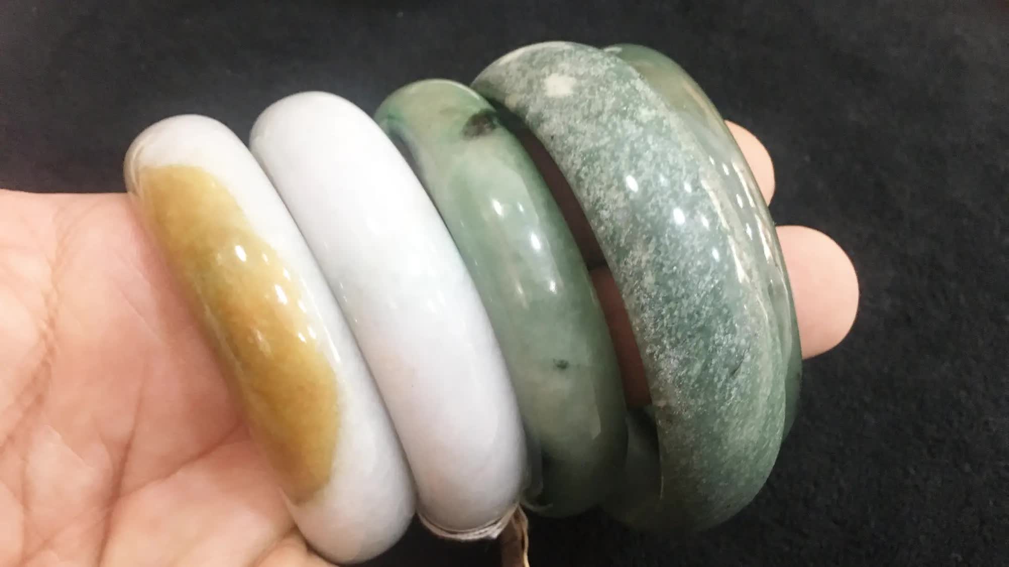 怎么快速区分翡翠手镯的好坏跟真假分辨