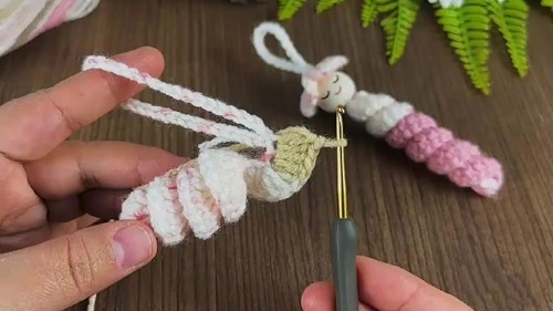 毛线小挂件大变身,轻松上手超简单!