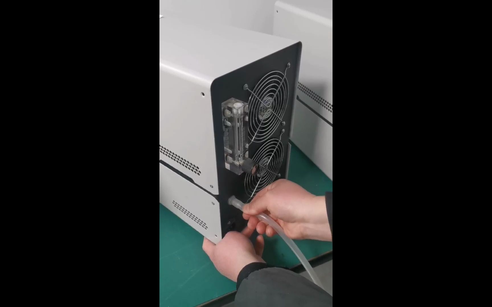 低温腔式黑体辐射源氮气减压阀安装