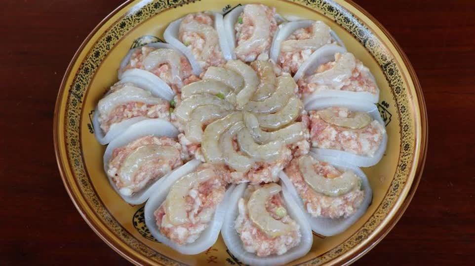 广式蒸菜就是好吃，营养美味，连吃三碗都不多，太香了