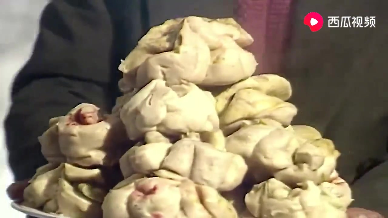 【老视频里有人生】90年代末的满族人过新年 看看那时的习俗 回忆...