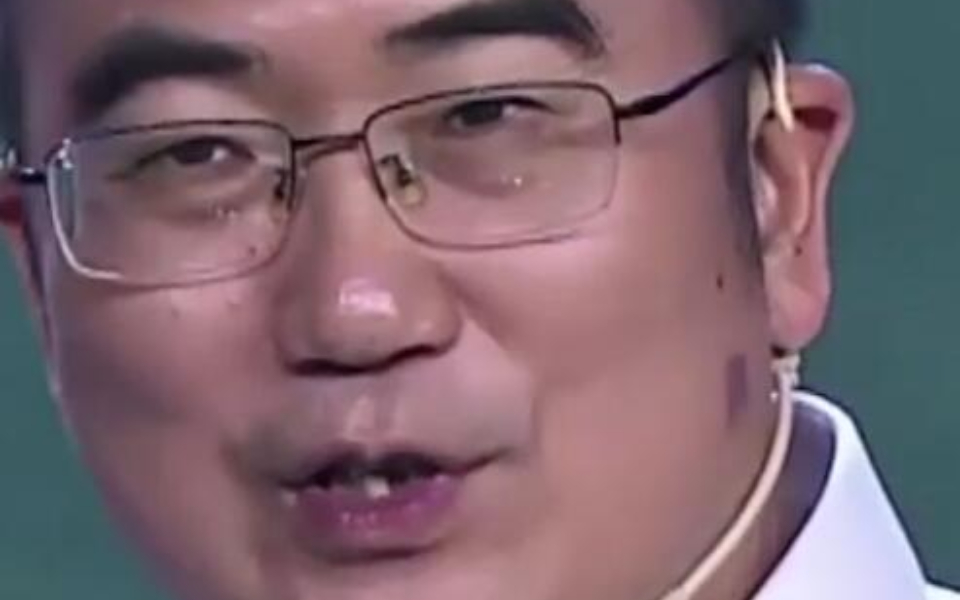感动!金银潭医院院长张定宇微笑讲述自己的渐冻症