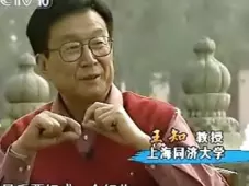 作茧自缚与养蚕缫丝
