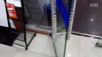 检查玻璃门地弹簧开关是否正常