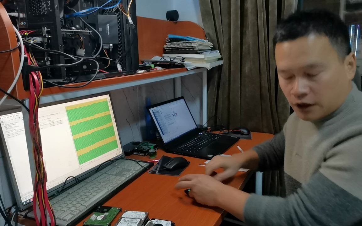 冒死揭秘网购移动硬盘造假黑幕!拆解后直呼奸商可怕!莫要贪便宜!