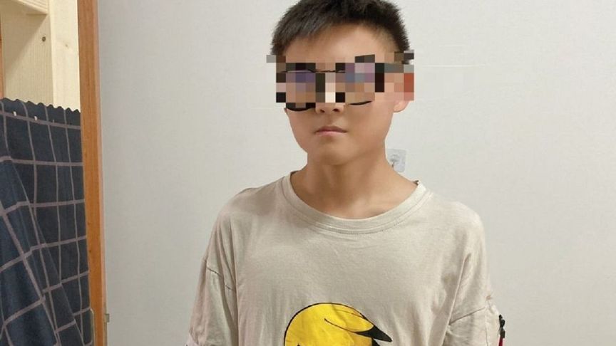安徽亳州一初中生校内坠亡 生前疑遭同学欺负 当地教育局回应