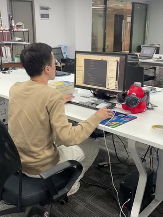 公司上星期招的大学实习生,面试时工资喊到一万