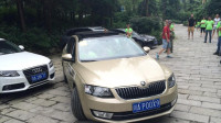 挂了倒挡, 往前溜车对车子有啥伤害? 这回明白了, 以后要注意