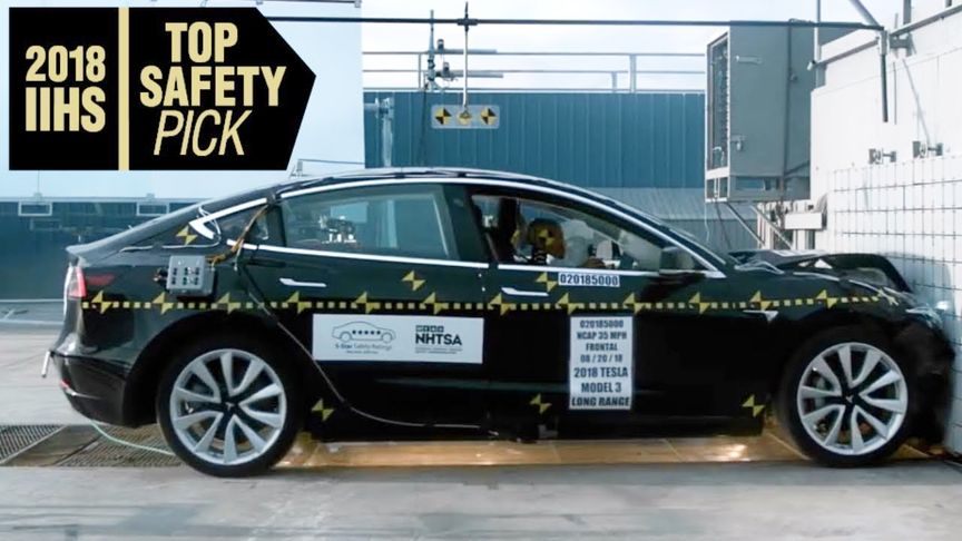 特斯拉Model3除了高科技多,安全性能也是顶级,看看它的安全测试