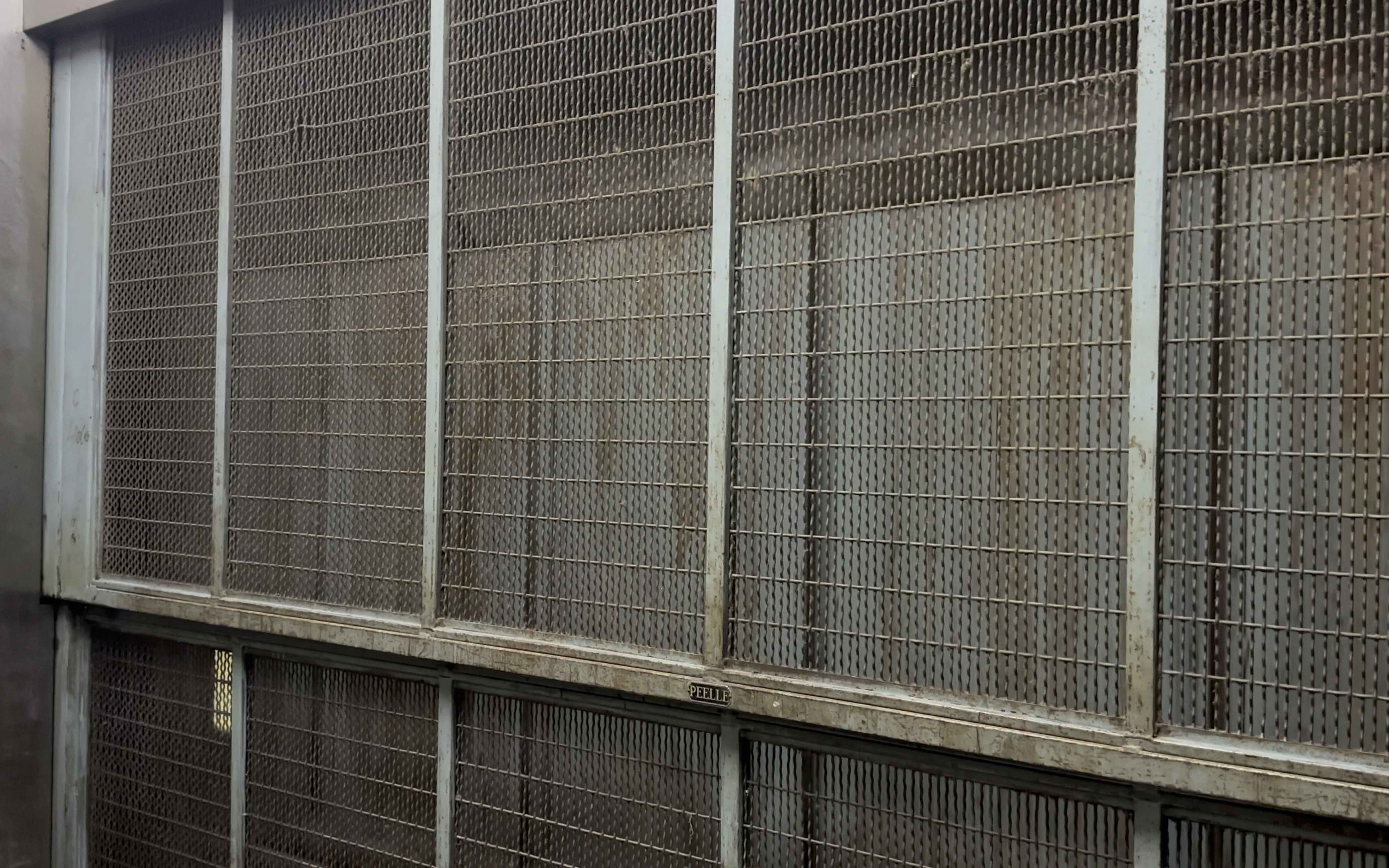 “断头台”门的三菱电梯,可能全市仅此一台!上海金茂大厦会议厅大...