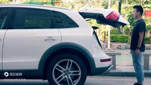 奥迪Q5原厂电动尾门感应一脚踢,无损安装,不破线,不接线