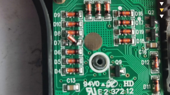 优利德ut203主板