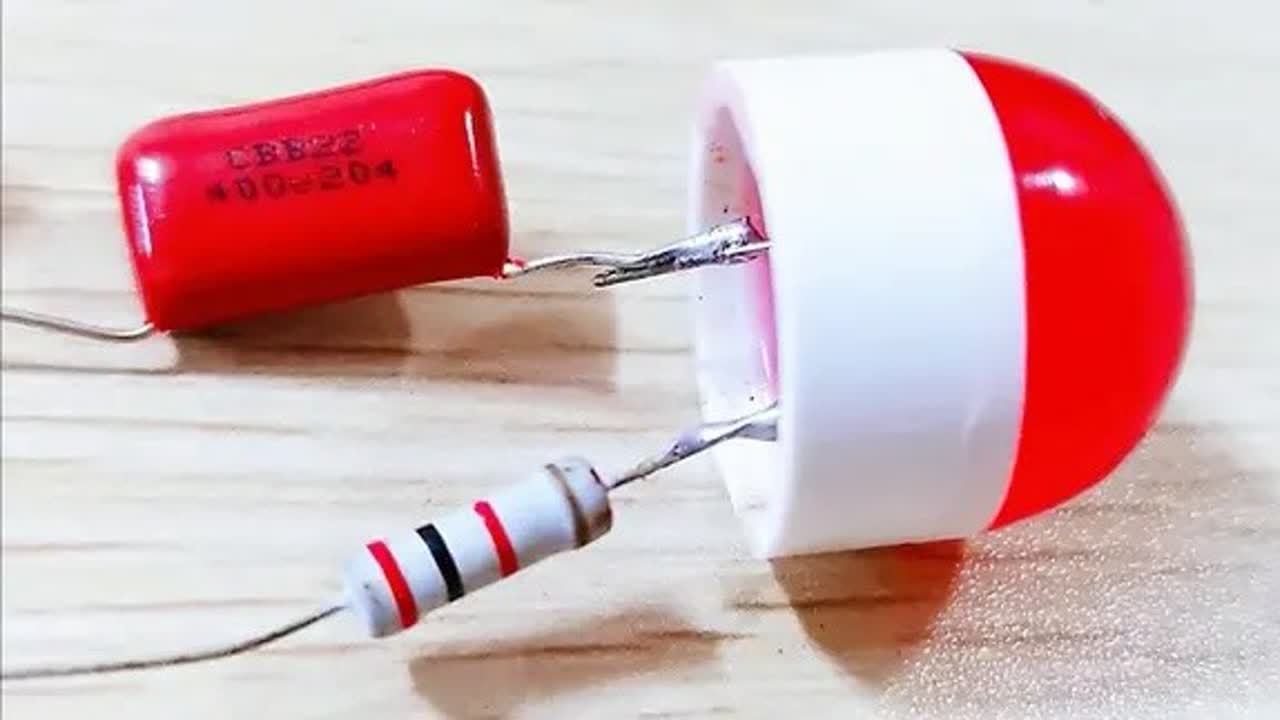 .电容串联在LED灯上究竟有什么作用.