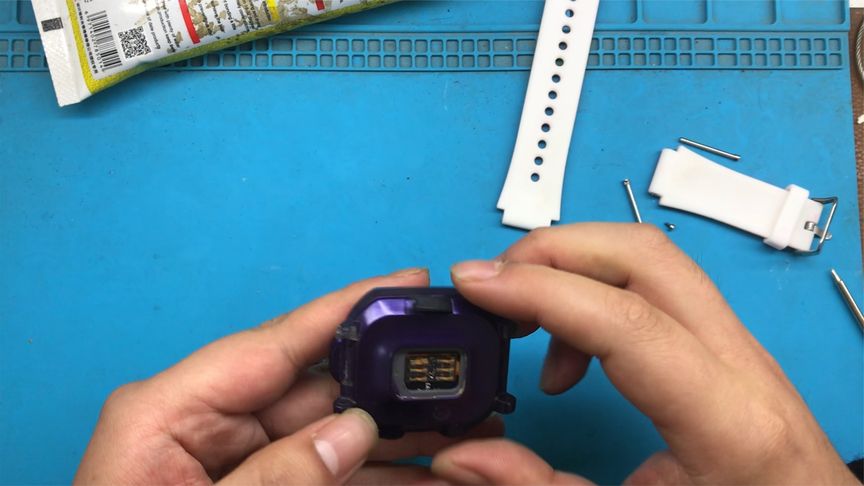 华为手表故障,拆开维修,顺便再换个壳