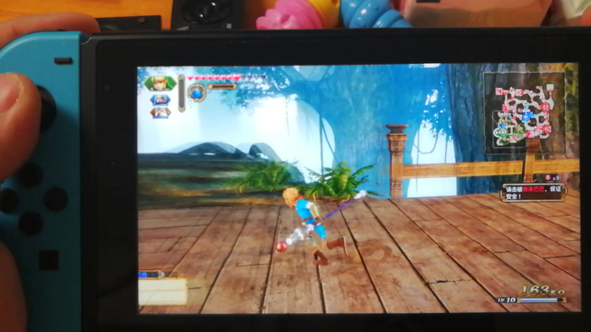 任天堂 NS switch 塞尔达无双 海拉鲁全明星豪华版 掌机模式试玩