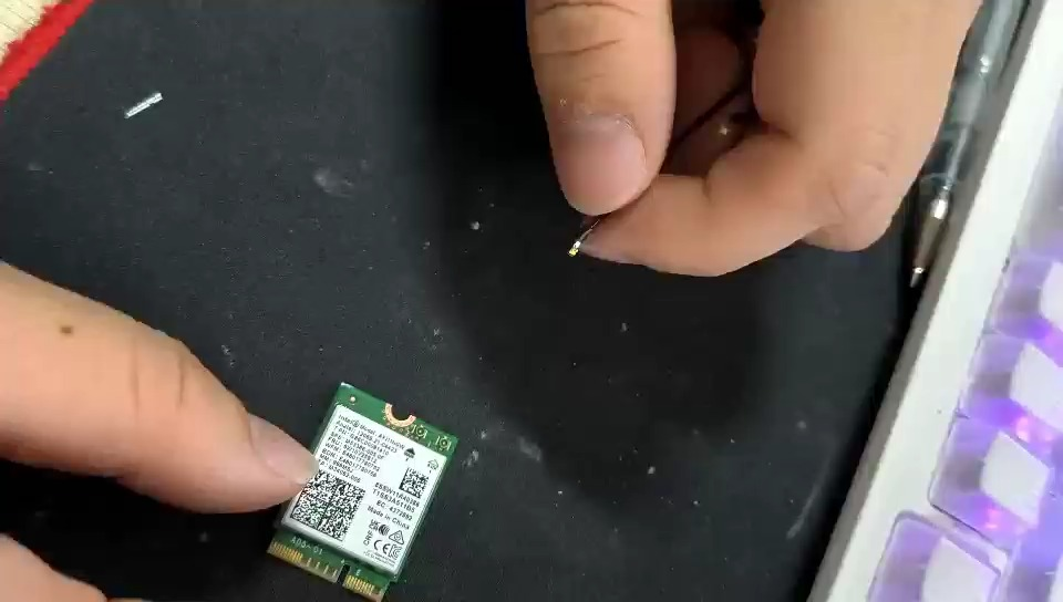 微星H610M-S WIFI 的WIFI天线安装方法