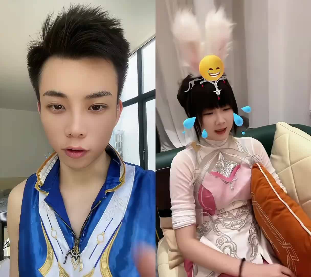 绑住小舞挠脚心,挠痒痒啊使劲的挠