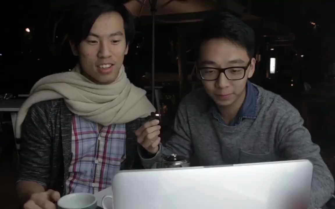【中字/TwoSetViolin双琴侠】Eddy&Brett2015年的Q&A:你听过200b...