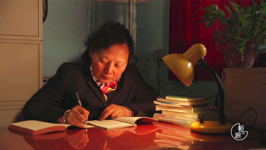 山西女矿工30多年时间,维修几十万盏矿灯,为矿工点亮安全之路