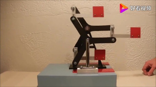 创意的机械设计,小伙的脑筋真聪明!