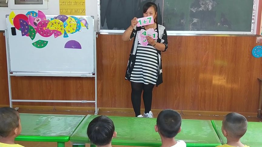 幼教小课堂:幼儿园10以内加减法速算练习,小朋友快跟着算算!