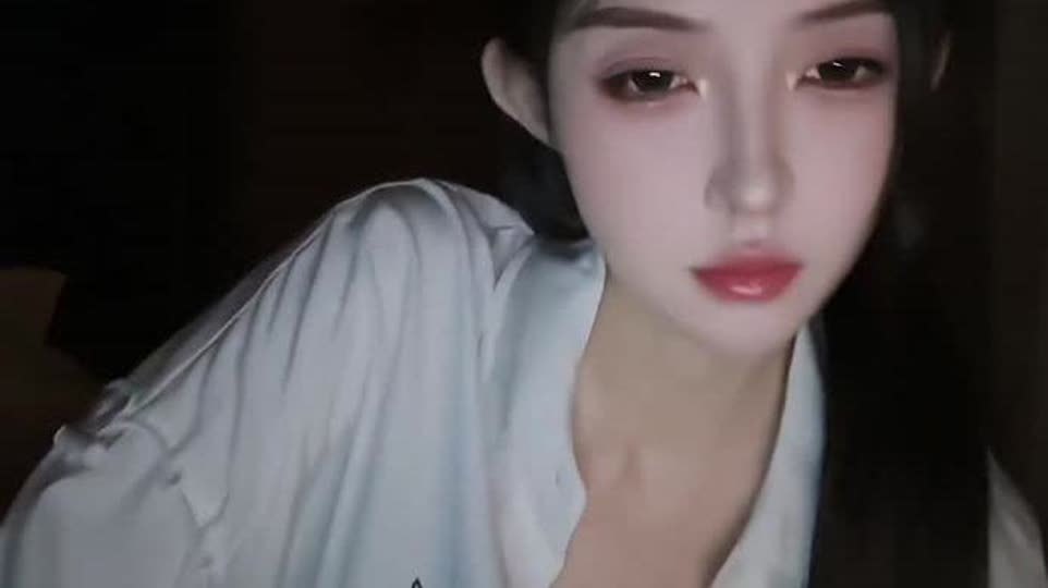 今日任务:随机迷倒一位女大学生 ⁼̴̀ .̫ ⁼̴́ ✧