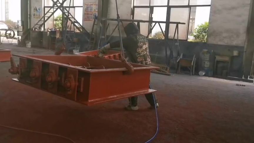 高压无气喷涂机钢结构喷涂#钢结构#喷涂机#喷漆机#船舶工程