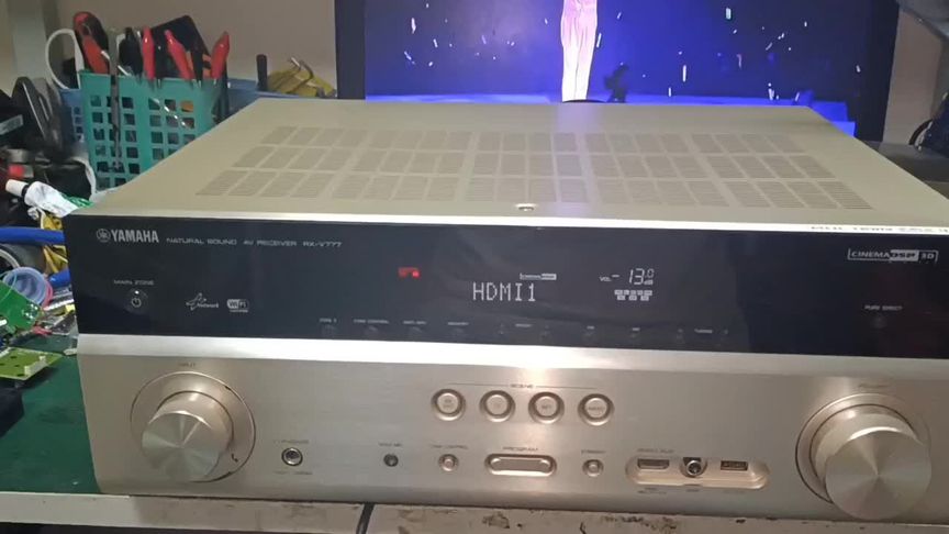 雅马哈功放RX-V777不通电,开不了机,开机自动关机