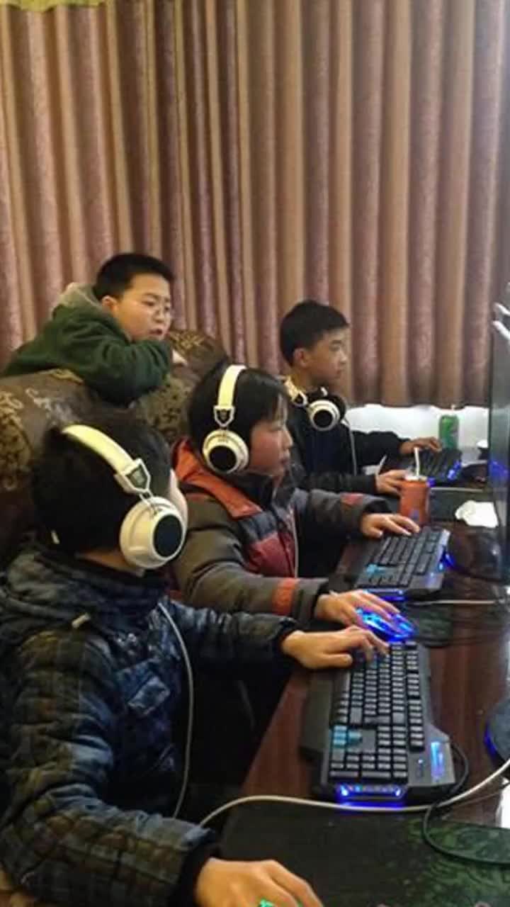 一行代码专治爱玩游戏的小学生