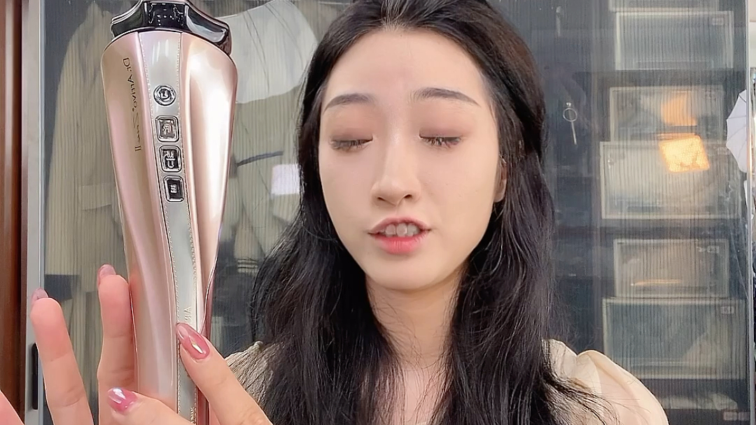宙斯美容仪,就一个优点一个缺点:好用和贵…