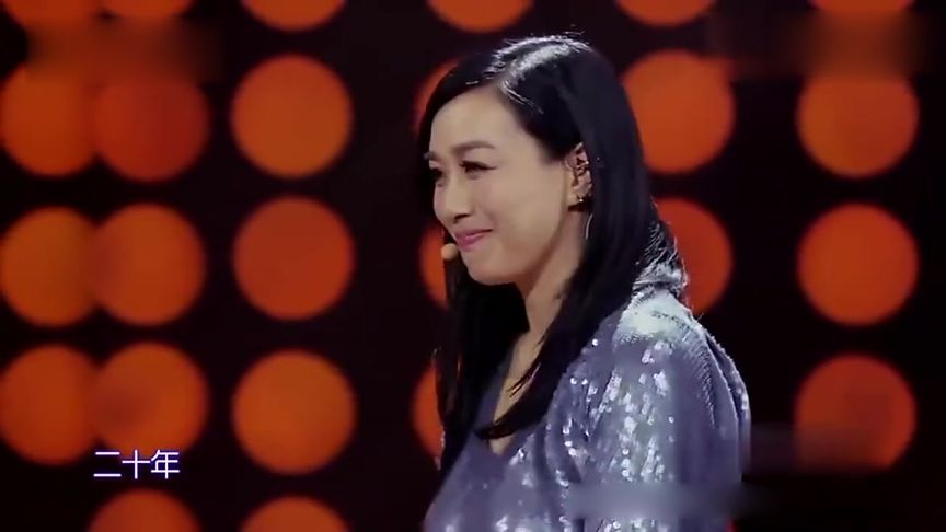 钟丽缇刚生完三胎前夫狠心离婚,这个信念让女神坚强起来
