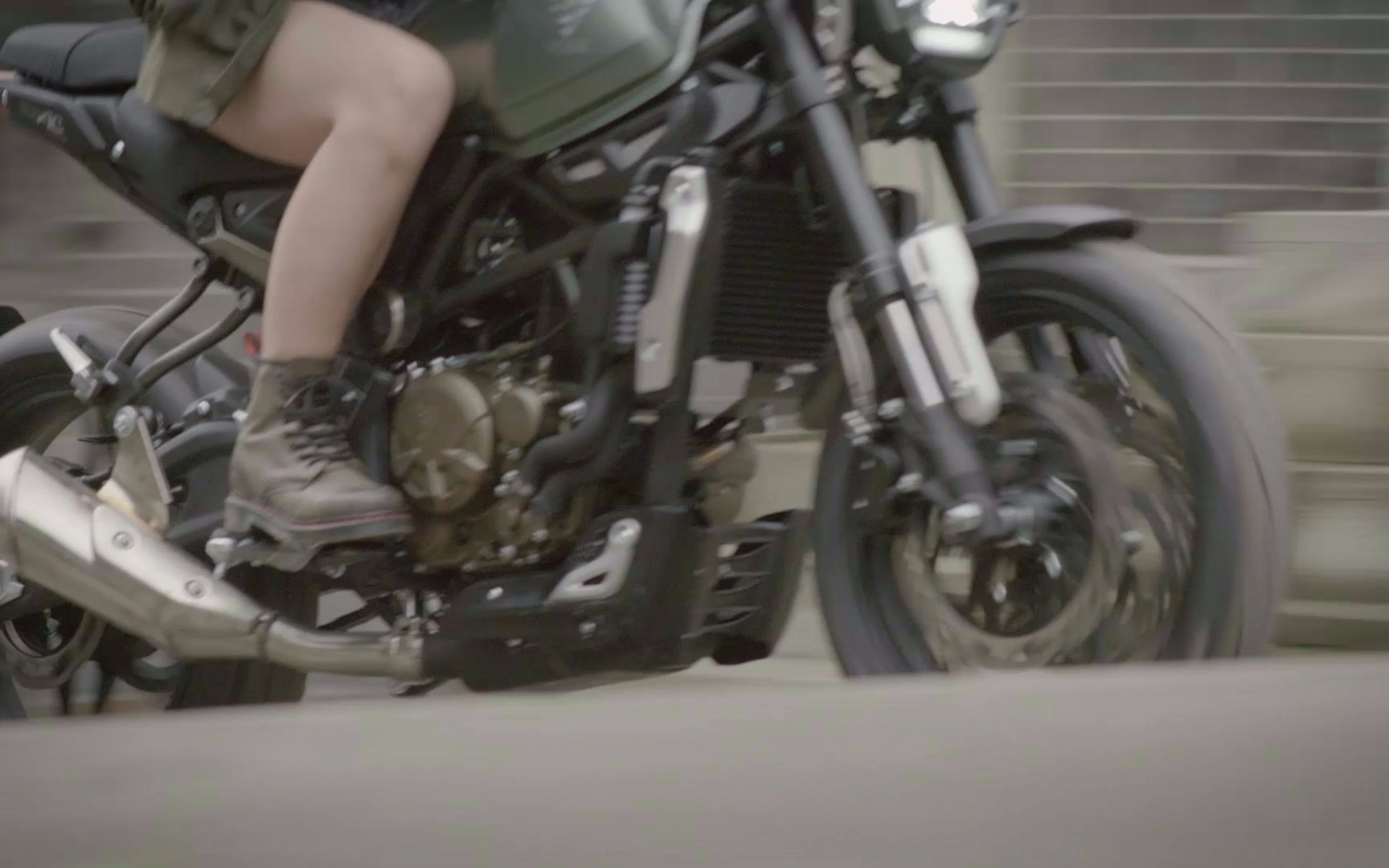 VOGE无极先锋复古300AC