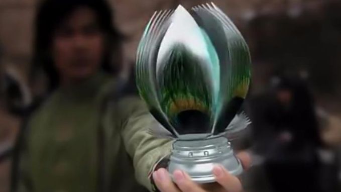 暴雨梨花针只是暗器,它确是武林排名第一的武器,群攻无敌!