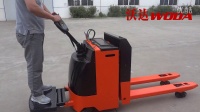 全电动搬运车操作视频2