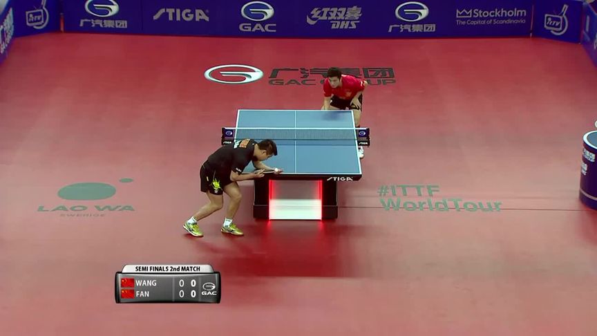 王皓最后一场国际比赛对手竟是樊振东,2014年瑞典公开赛师徒大战