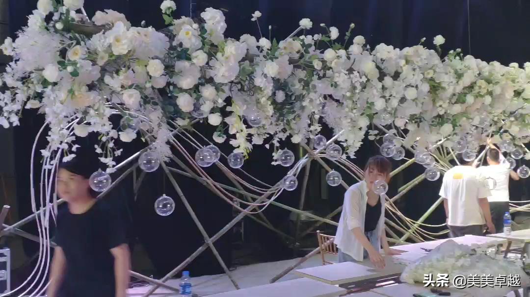 高阶宴会设计实操搭建过程