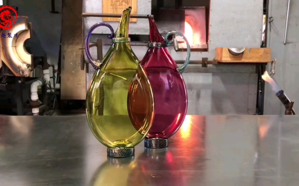 漂亮的工艺玻璃瓶制作过程。