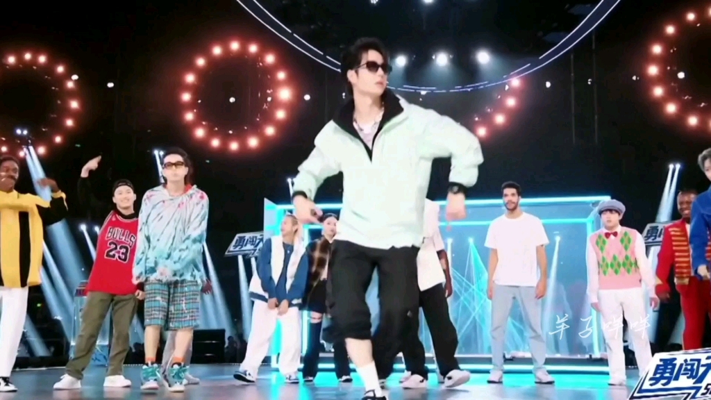 【王一博】这就是街舞-王一博跳舞太棒了