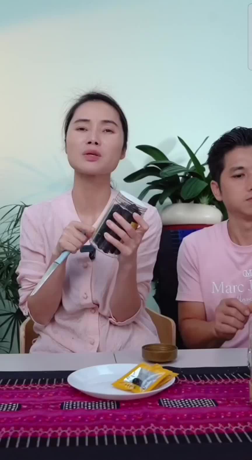 #黄精有什么作用#吃黄精有什么好处 #黄精的吃法 #黄精炖排骨 #广西...