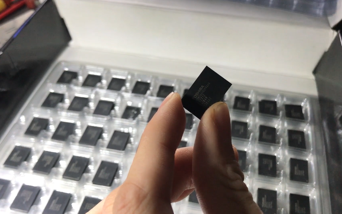 【自制奢侈品固态硬盘】SLC颗粒到底何方神圣?让我揭开神秘面纱