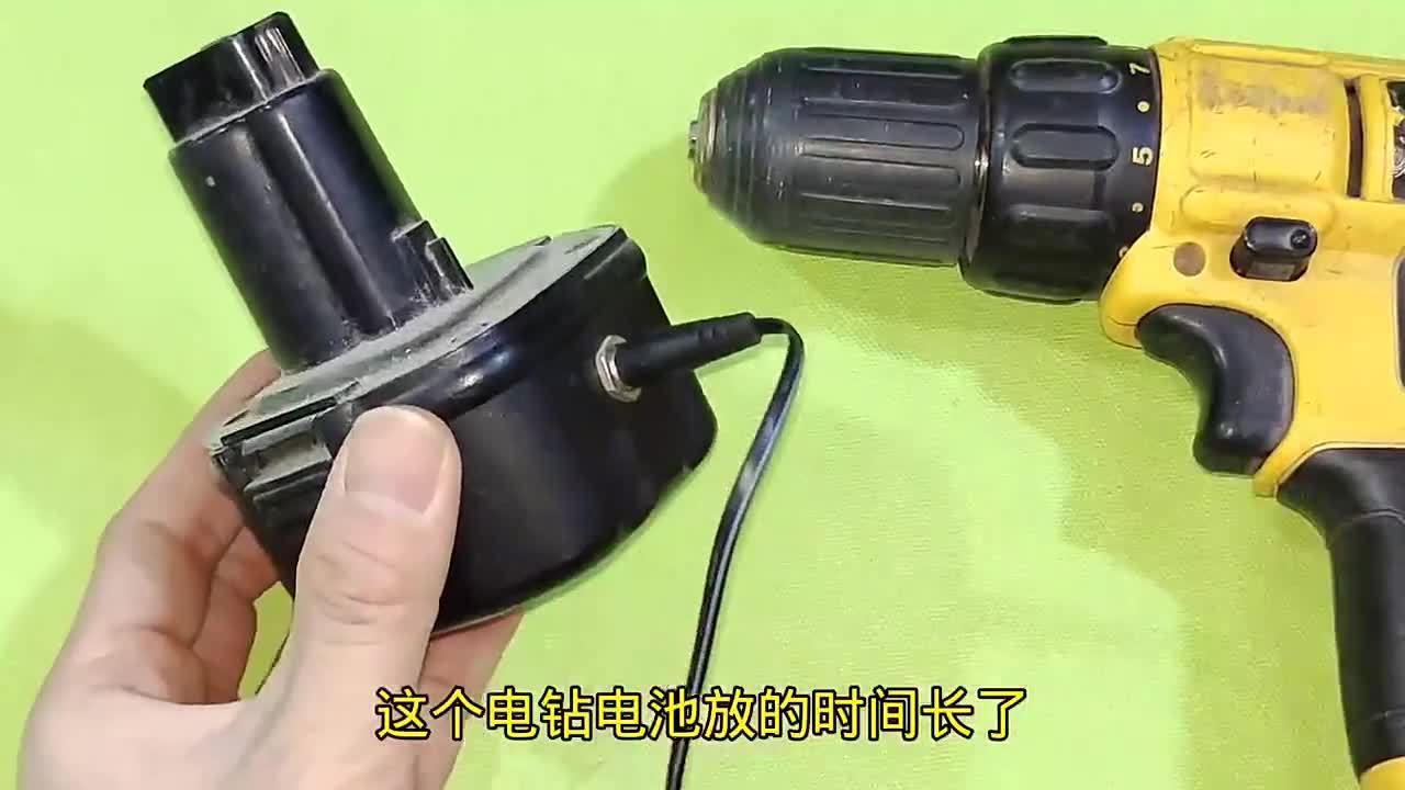 亏电饿死的电池,你先别扔也不用换新的,教你一招,轻松激活