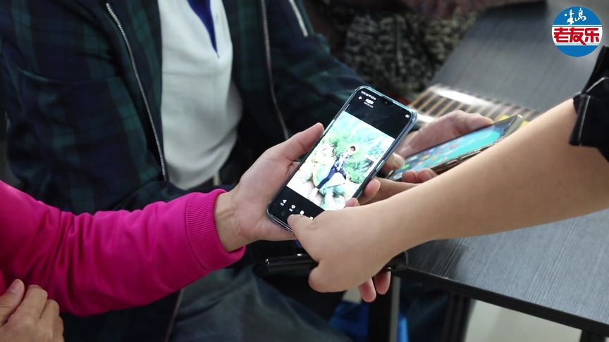 手机卡了怎么办?手机定位不会开、