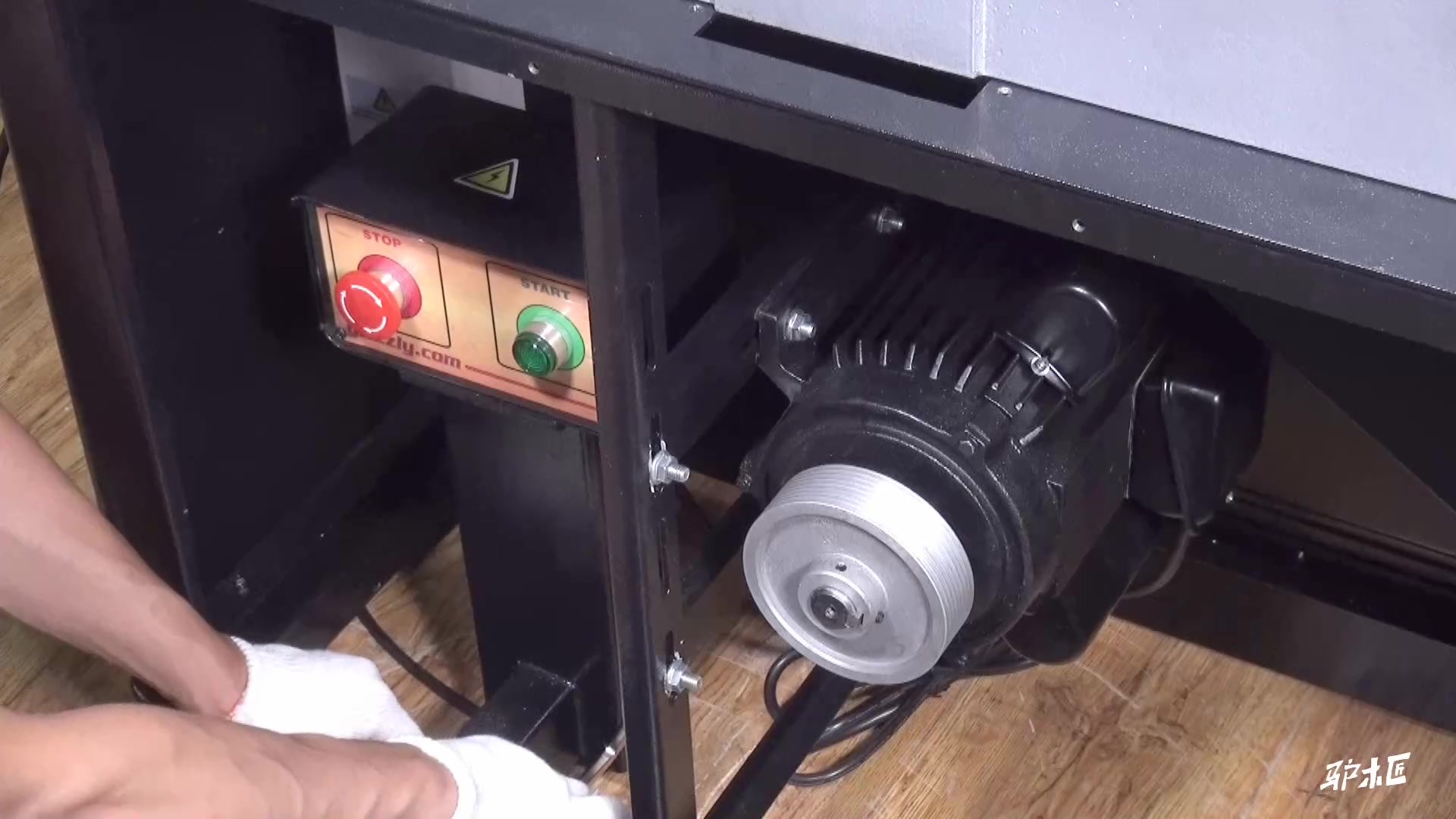 驴木匠教学视频56:勇士重型台刨