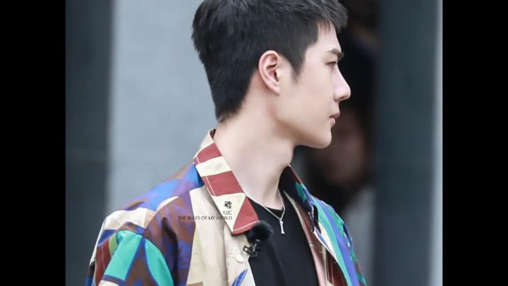 王一博演唱的〔青春的模样〕