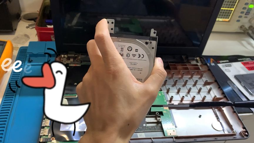 华硕VM520加装固态硬盘拆机视频教程!