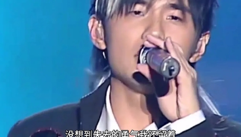 周杰伦《晴天》 前奏一响拾起多少人的回忆 音乐现场 音乐治愈