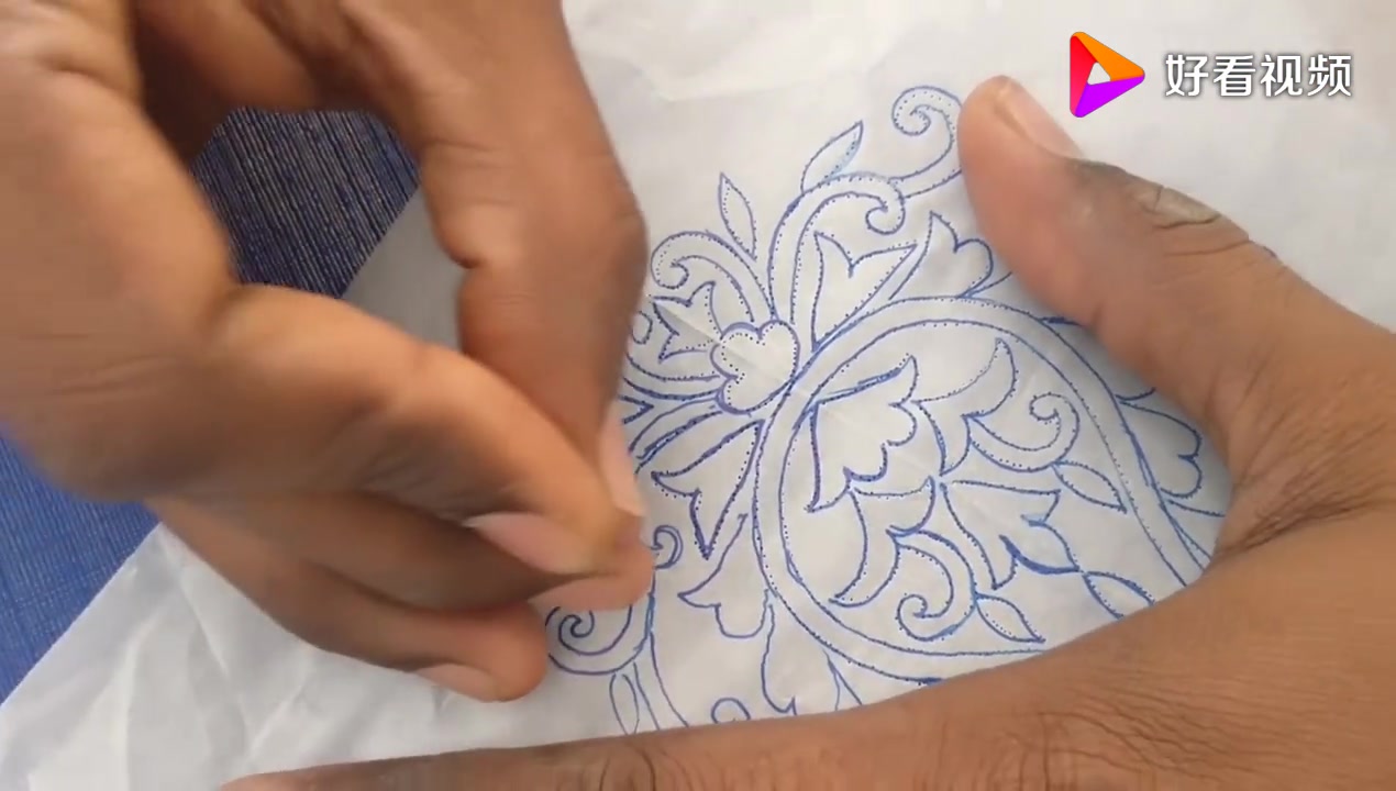 学习手工刺绣图案全过程,大家注意看哦!